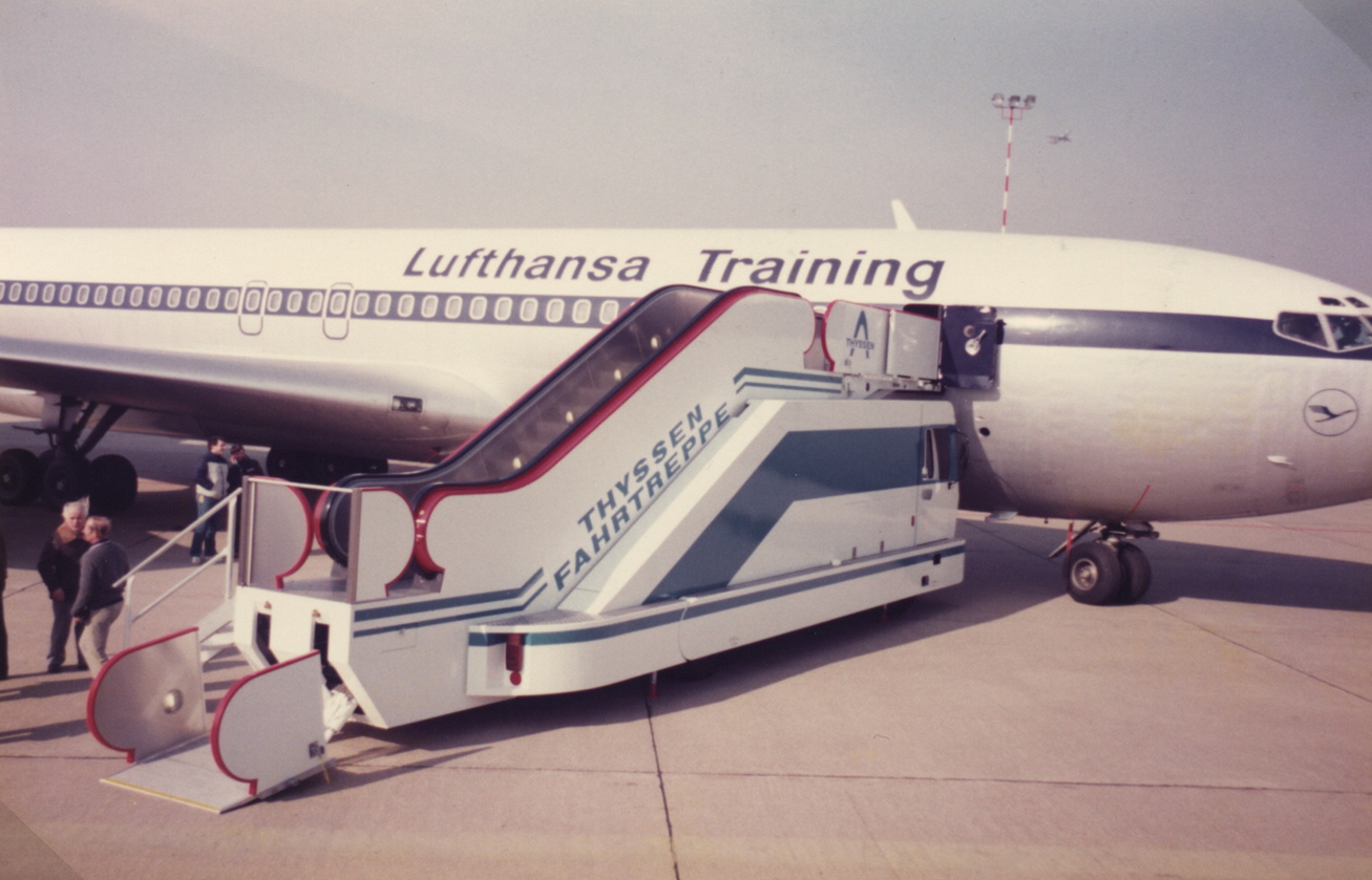 Our first mobile escalator for airplanes.